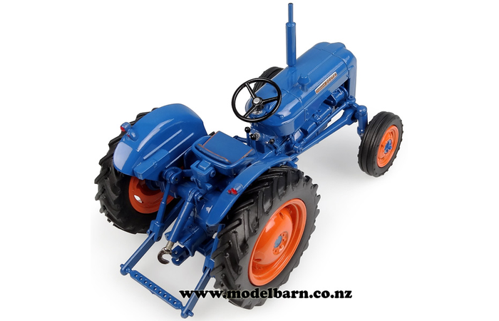 1/32 Fordson Dexta (1960) - Farm Equipment-Ford & Fordson : Model Barn ...