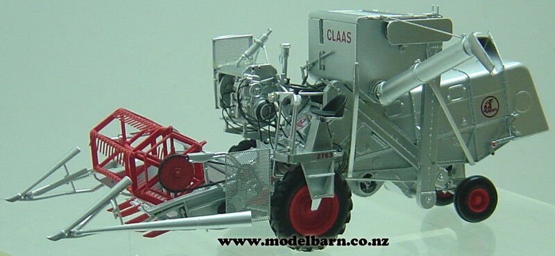 1/32 Claas Europa Combine Harvester (silver) - Farm Equipment-Claas ...