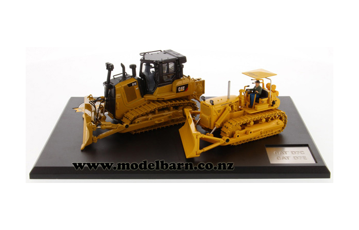 1 50 Cat D7c And D7e Bulldozers Set Evolution Series Construction