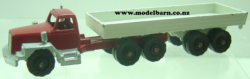International F-210D Prime Mover & Semi Trailer (red & grey, 142mm ...