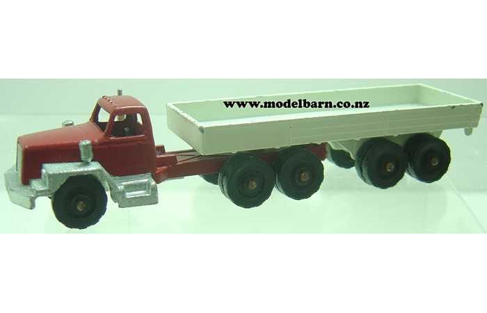 International F-210D Prime Mover & Semi Trailer (red & grey, 142mm ...