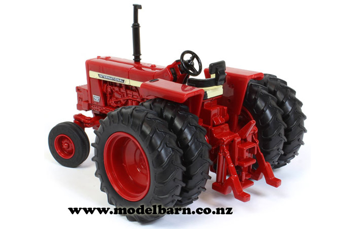 1/32 Farmall 756 with Rear Duals - Farm Equipment-International : Model ...