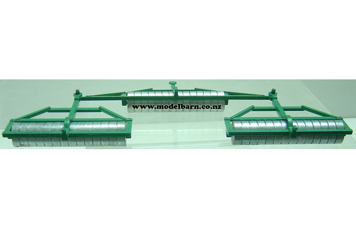 1/32 Gang Roller (green & grey, unboxed) - Farm Equipment-Other Farm ...