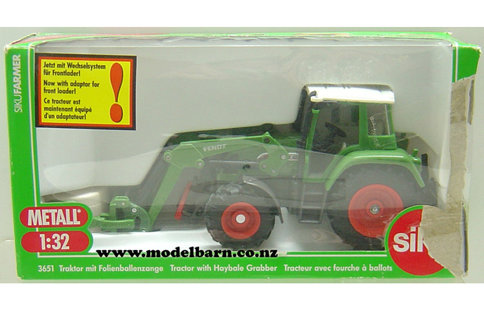 1/32 Fendt Farmer 409 Vario with Loader & Bale Clamp - Farm Equipment ...
