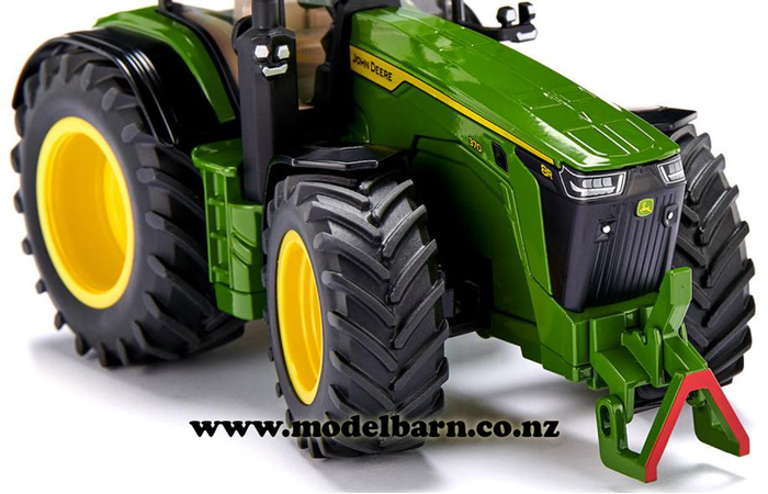1/32 John Deere 8R 370 - Farm Equipment-John Deere : Model Barn - Siku