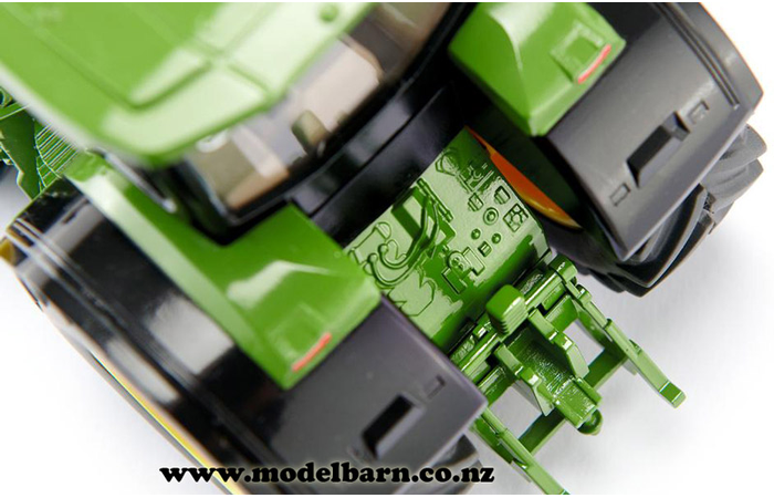 1/32 John Deere 8R 370 - Farm Equipment-John Deere : Model Barn - Siku