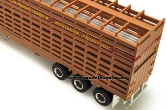 Trucks & Trailers : Model Barn