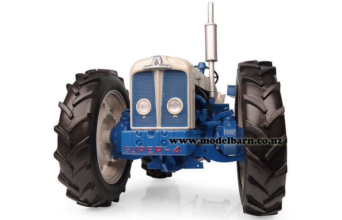 1/16 County Super 4 4WD (blue & grey, 1963) - Farm Equipment-County ...