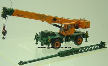 Construction & Forestry : Model Barn