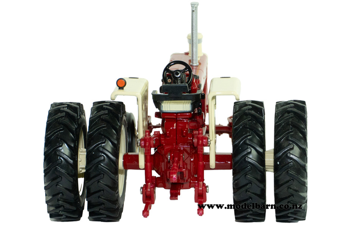 1/32 Farmall 1206 with Duals - Farm Equipment-International : Model ...