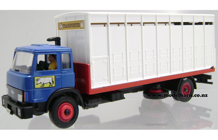 1/32 Ford Stock Truck Animal Transporter - Trucks & Trailers-Ford ...