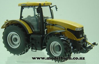 Farm Equipment-Challenger : Model Barn