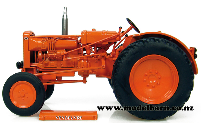 1/32 Vendeuvre Super GG 70 (1952) - Farm Equipment-Other Tractor Brands : Model Barn - Universal ...