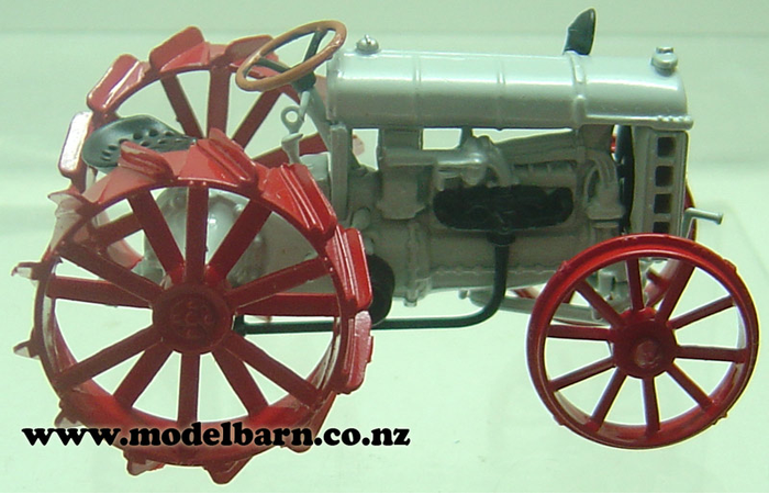 1/43 Fordson F (1917) - Farm Equipment-Ford & Fordson : Model Barn ...