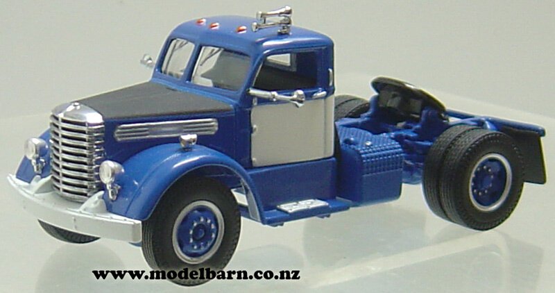 1/43 Diamond T Prime Mover (1948, blue & white) - Trucks & Trailers ...
